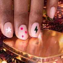 Poison LED nail polish - The alternative to gel nail polish ...